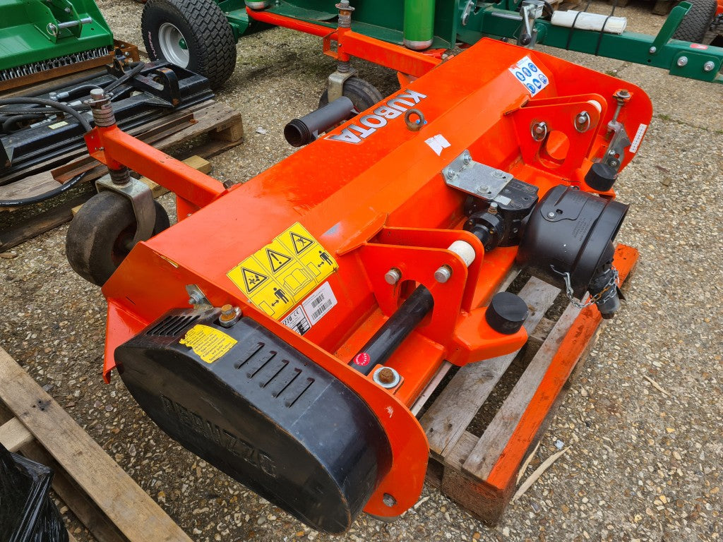 Kubota TEG1400 1.4m Front Flail for F Series Out Front Rideon Mowers
